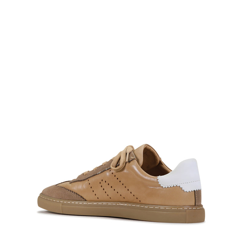 Shop Eos Pantera| Women Sneakers – Urban Collective Footwear